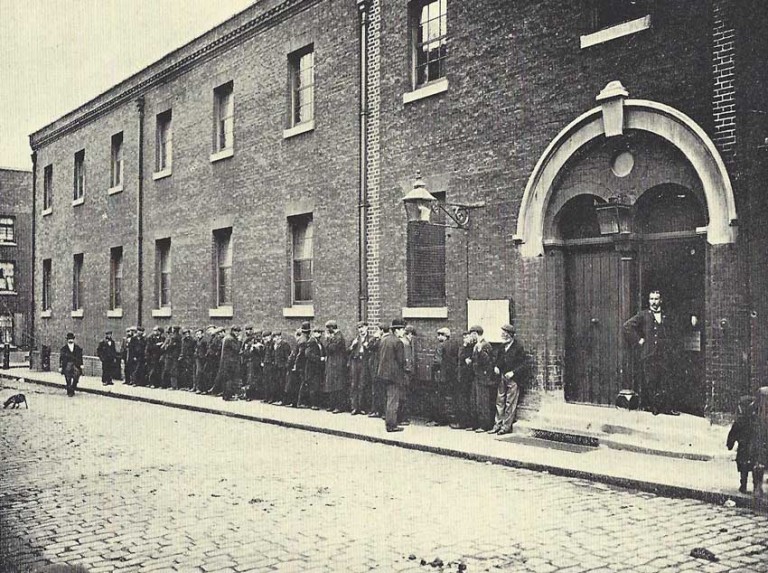 Inside The Workhouse At Whitechapel - Neglect And Hunger.