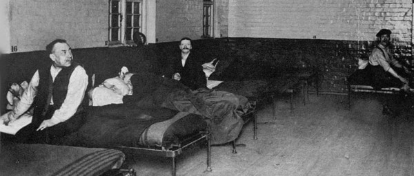 A Policeman's Search For Jack The Ripper - December, 1889.